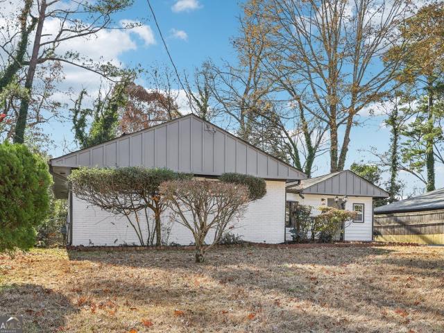 2907 Monterey Drive