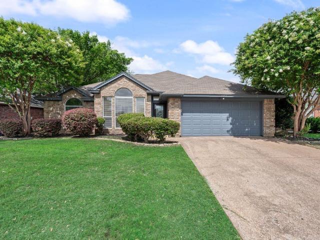 2907 Clairemont Lane