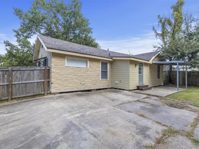 2907 Common St, Lake Charles, LA 70601 | MLS #SWL26001