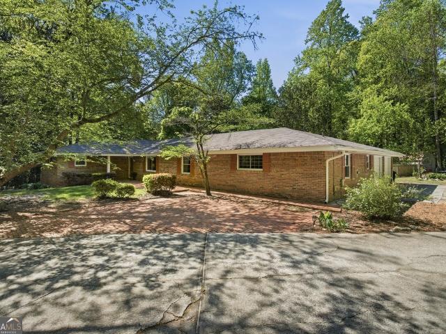 2907 Glad Dale Drive SE