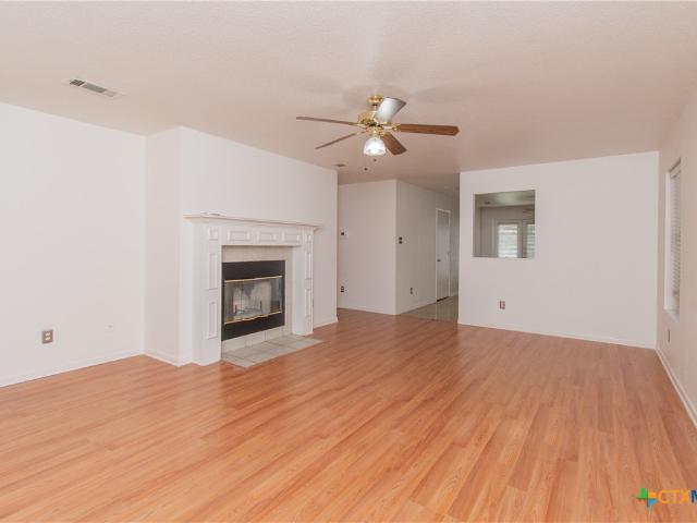 2907 Lantana