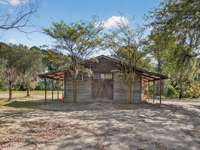 2907 River Road