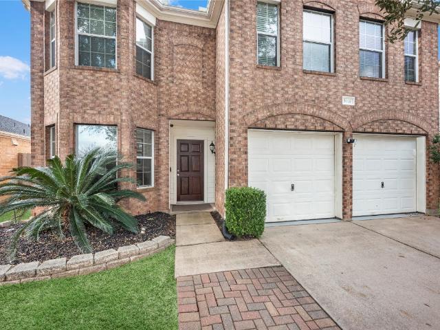 2907 Swift Fox Cor, Missouri City, TX 77459 | MLS #75457 | Compass
