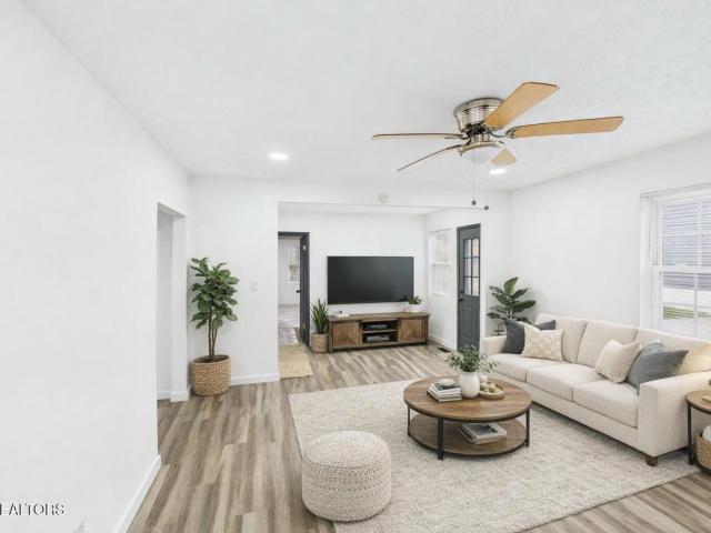 2907 Tecoma Drive
