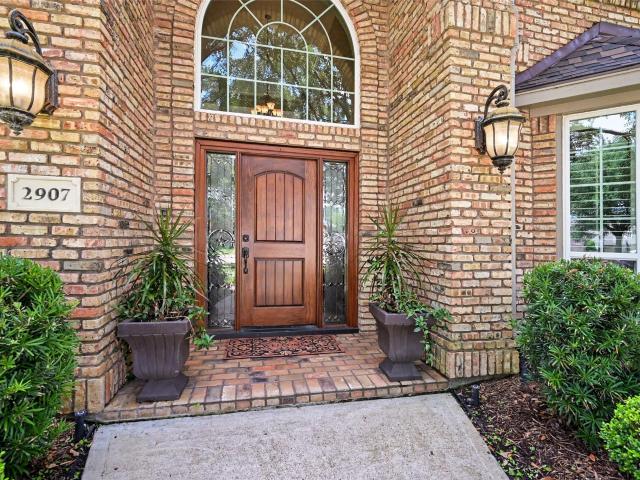 2907 Winding Shore Lane