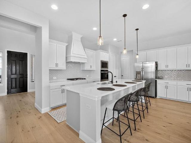 2907 Woodland Court