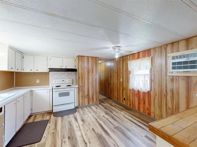 29082 Pine Crest Circle