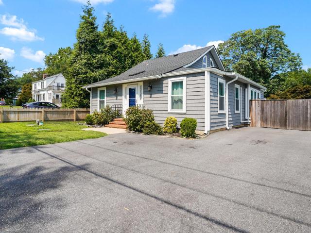2908 Main Street