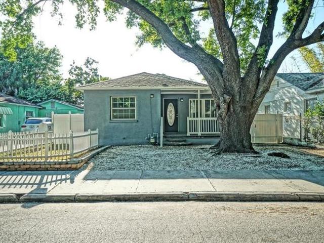 2908 N 17th St, Tampa, FL 33605