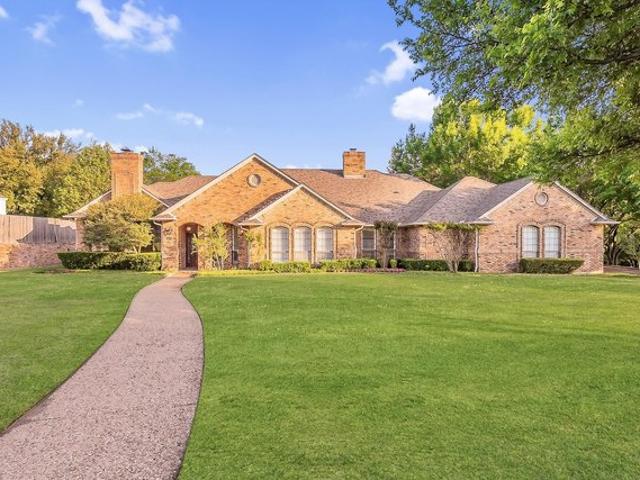 2908 Oak Trail Ct, Dalworthington Gardens, TX 76016