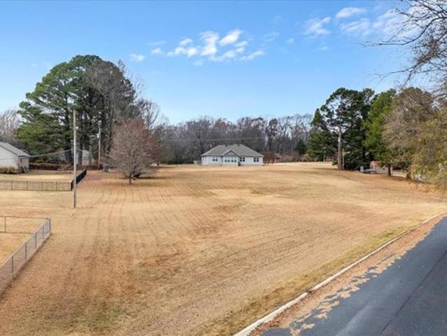 2908 Bobbi Dawn Dr, Jonesboro, AR 72401