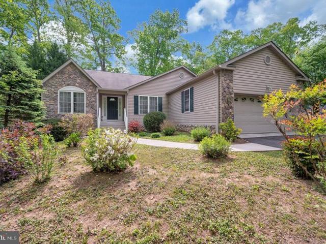 2908 Lakeview Pkwy, Locust Grove, VA 22508