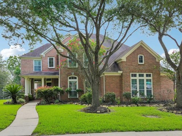 2908 Park Bend Dr, Friendswood, TX 77546