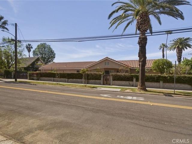 2908 Prospect Ave, Riverside, CA 92507