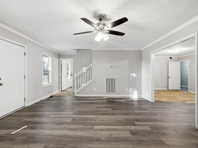 2908 Sams Ct