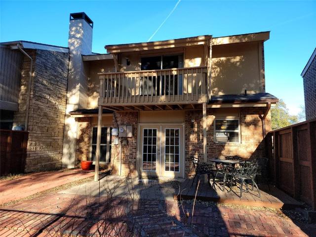2908 Shady Lake Circle