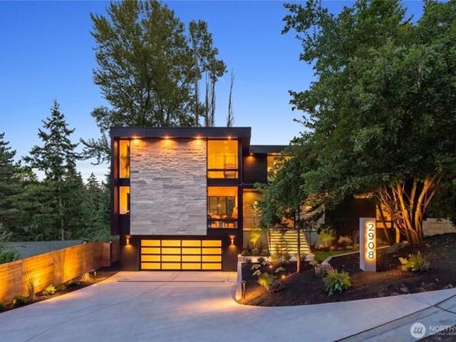 2908 th Ave NE, Bellevue, WA 98005