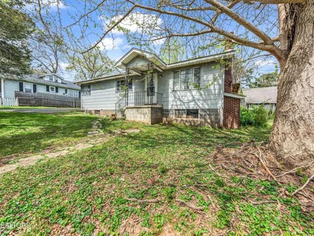 2909 Montbelle Dr, Knoxville, TN 37918