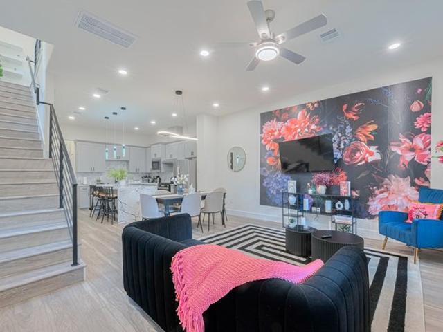2909 Nagle St, Houston, TX 77004
