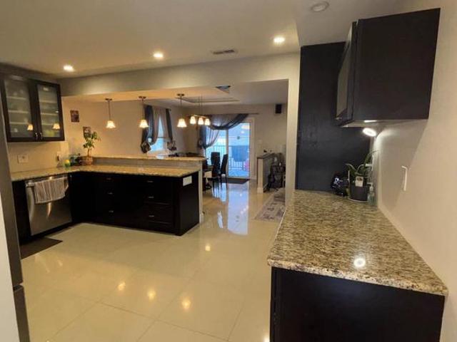 2909 Crafton Drive