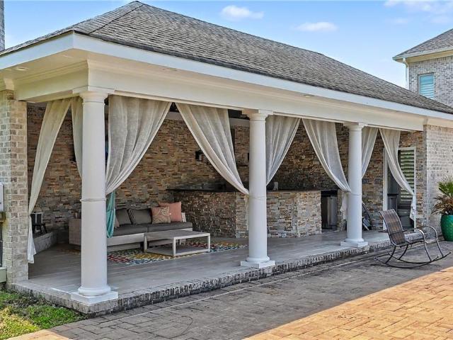 2909 Estates DR