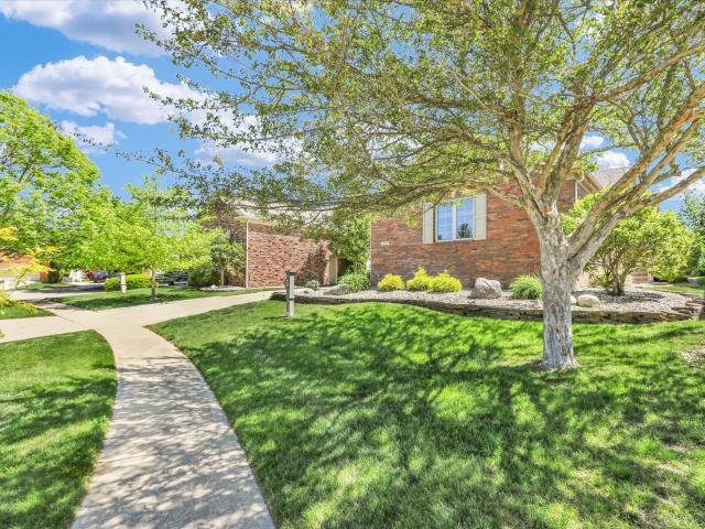 2909 Greystone Place