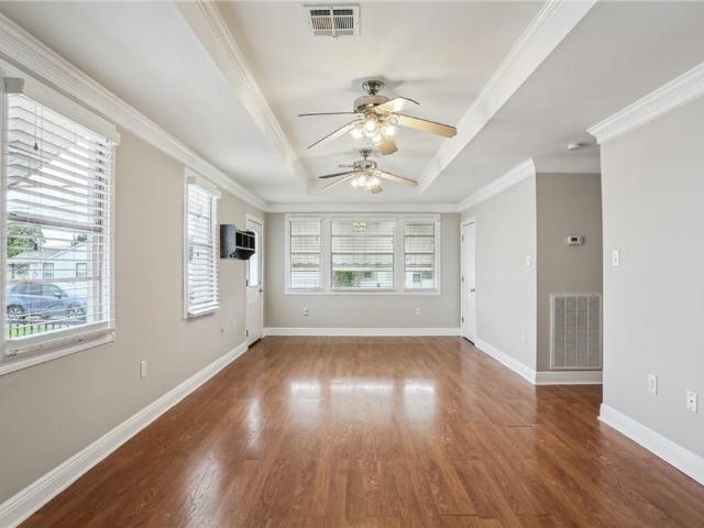 2909 Ivy Place