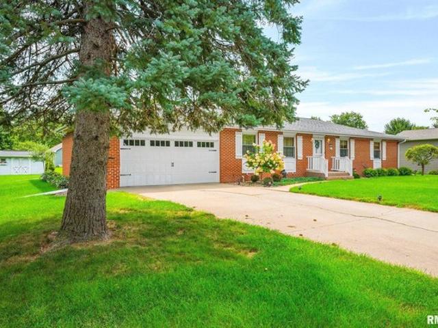 2909 Lincoln Park Dr, Galesburg, IL 61401