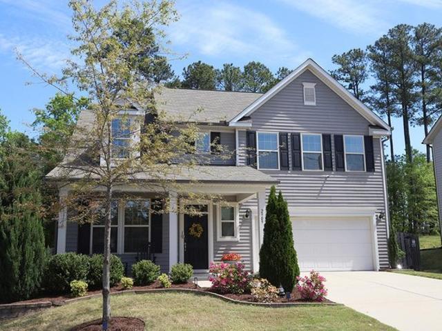 2909 Long Meadow Ln, Durham, NC 27703