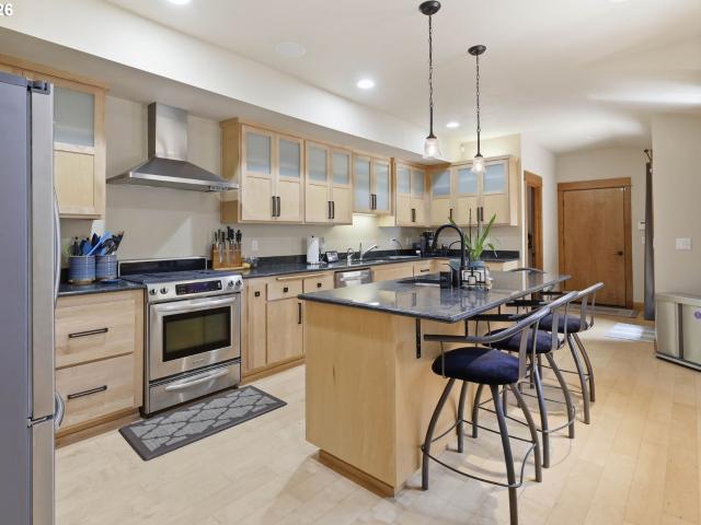 2909 lord byron pl