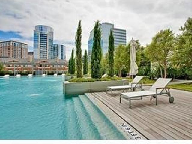 2900 McKinnon St Apt 303, Dallas, TX 75201