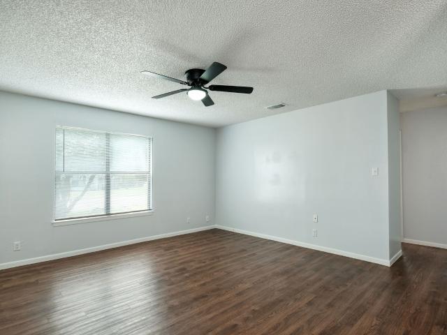 2900 Mesquite Ln, Unit A, Georgetown, TX 78628 | MLS #1352 | Compass