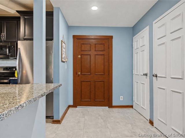 2900 Middle Road 20