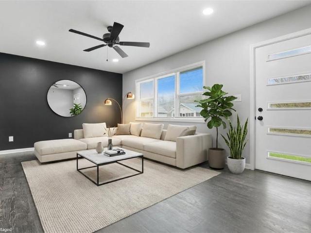 2900 N 30 St, Kansas City, KS 66104 | MLS #2613 | Compass