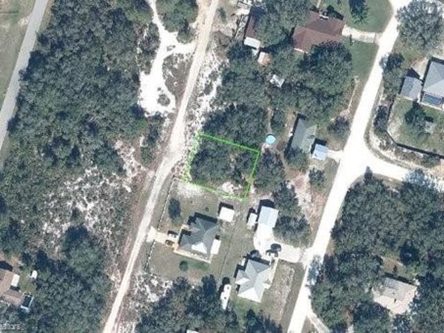 2900 N Livingston Rd, Avon Park, FL 33825