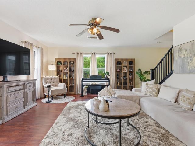 2900 Donnell Dr