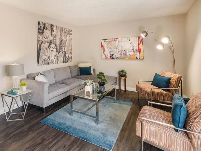2900 Lux Apartment Homes 3 Bedroom Apartment for Rent at 2900 El Camino Ave, Las Vegas, NV 89102 Rancho Oakey