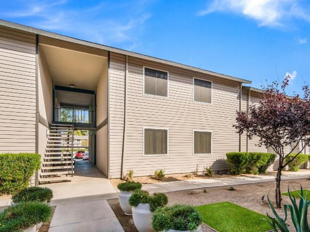 2900 Lux Apartment Homes 2 Bedroom Apartment for Rent at 2900 El Camino Ave, Las Vegas, NV 89102 Rancho Oakey