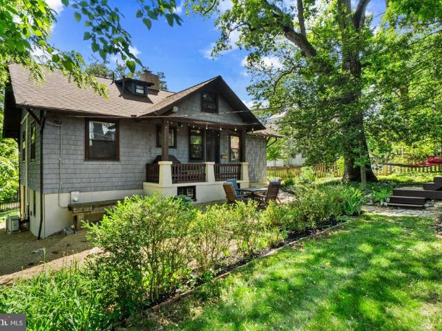 2900 Rueckert Avenue