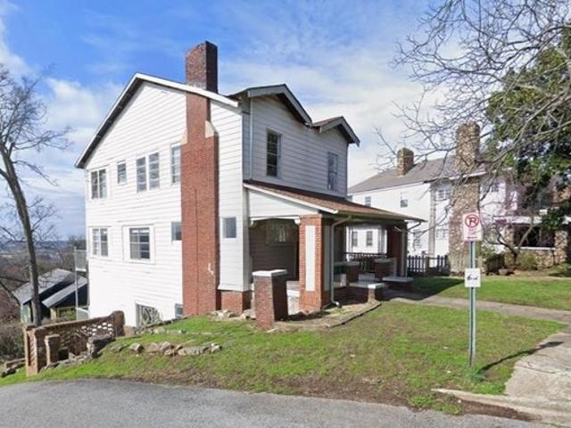 2900 Rhodes Cir S, Birmingham, AL 35205