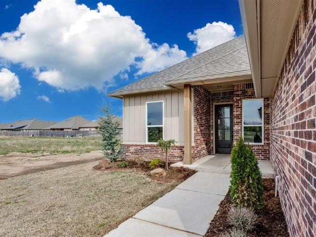 2900 River Birch Lane