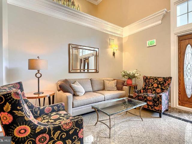 2900 Stone Cliff Drive # 105