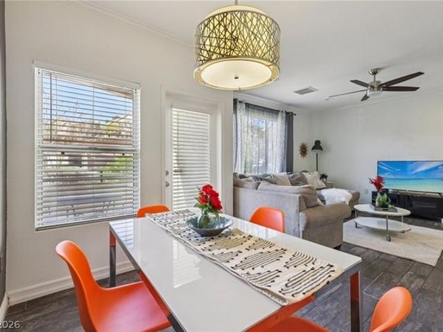 2900 Sunridge Heights Pkwy Apt 814, Henderson, NV 89052