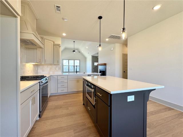 2900 SW Little Elm Loop