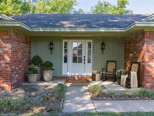 2900 S 96th St, Fort Smith, AR 72903