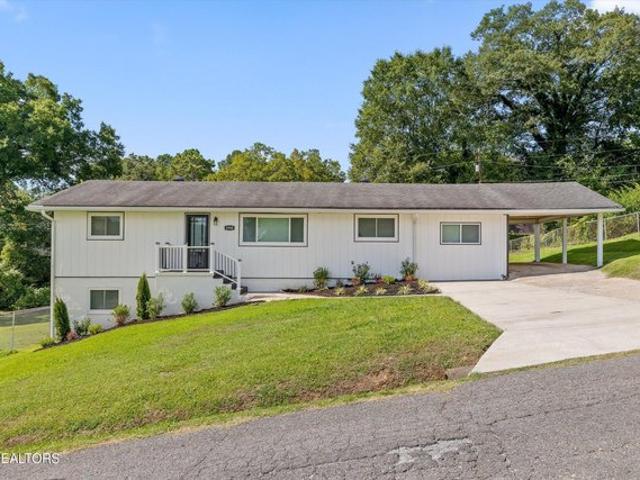 2900 Siener Ln, Chattanooga, TN 37411