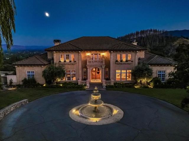 2900 Spring Mountain Rd, Saint Helena, CA 94574