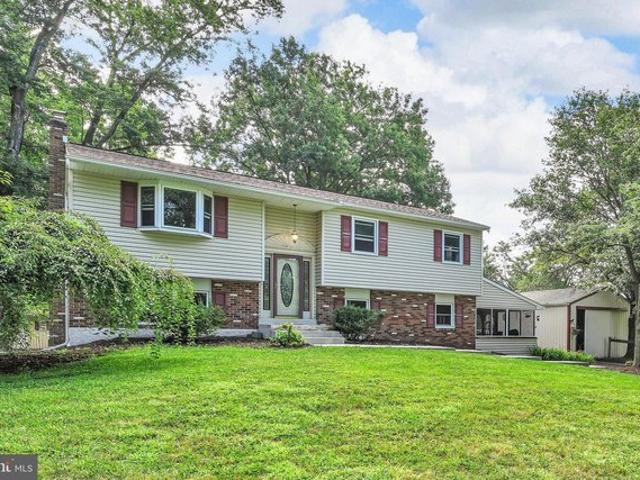 2900 Thompson Rd, Harleysville, PA 19438