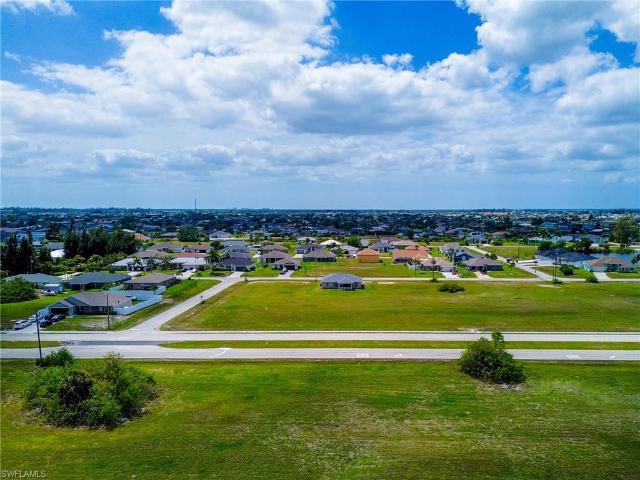 2900 Tropicana Pkwy W, Cape Coral, FL 33993 | MLS #226015
