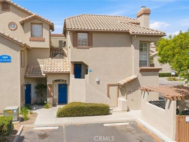 2900 Via Toscana Unit 202, Corona, CA 92879
